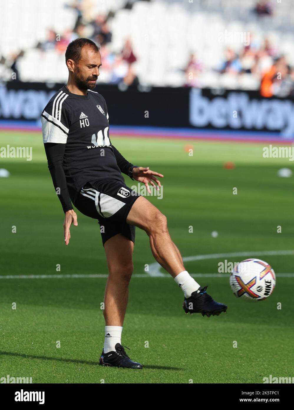 London ENGLAND - October 09: Goalkeeping Coach Hugo Oliveira during the ...