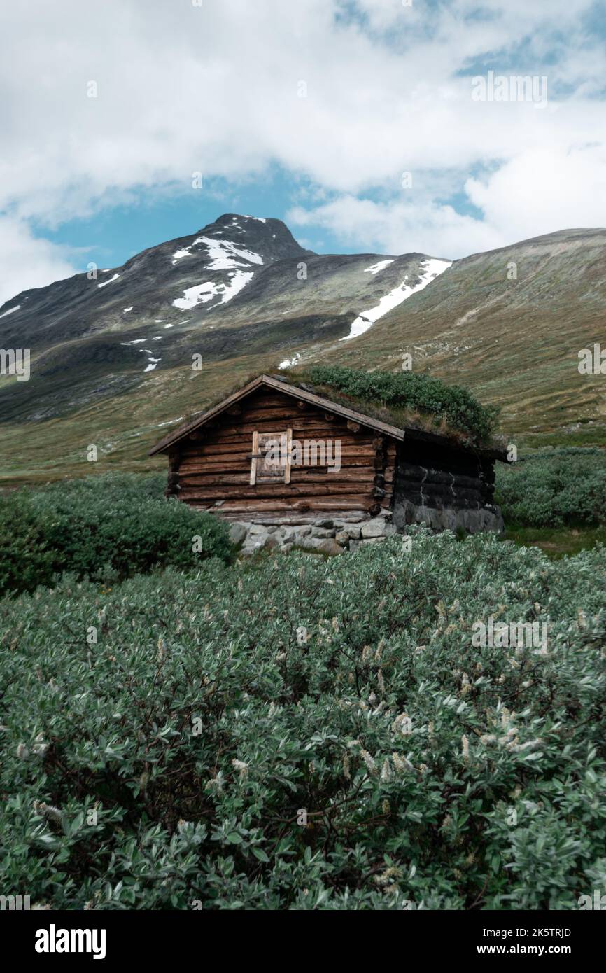 Norwegian hut hi-res stock photography and images - Alamy