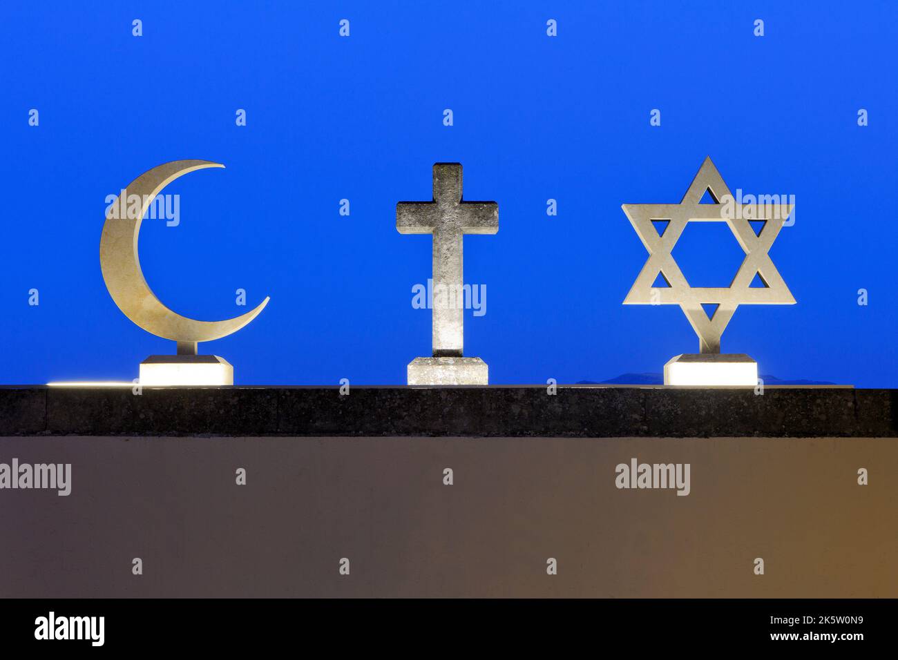 Religions symbols art hi-res stock photography and images - Alamy