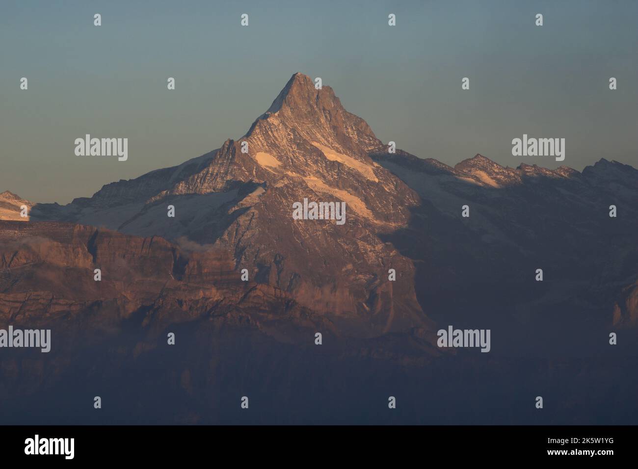 Schreckhorn peak hi-res stock photography and images - Alamy