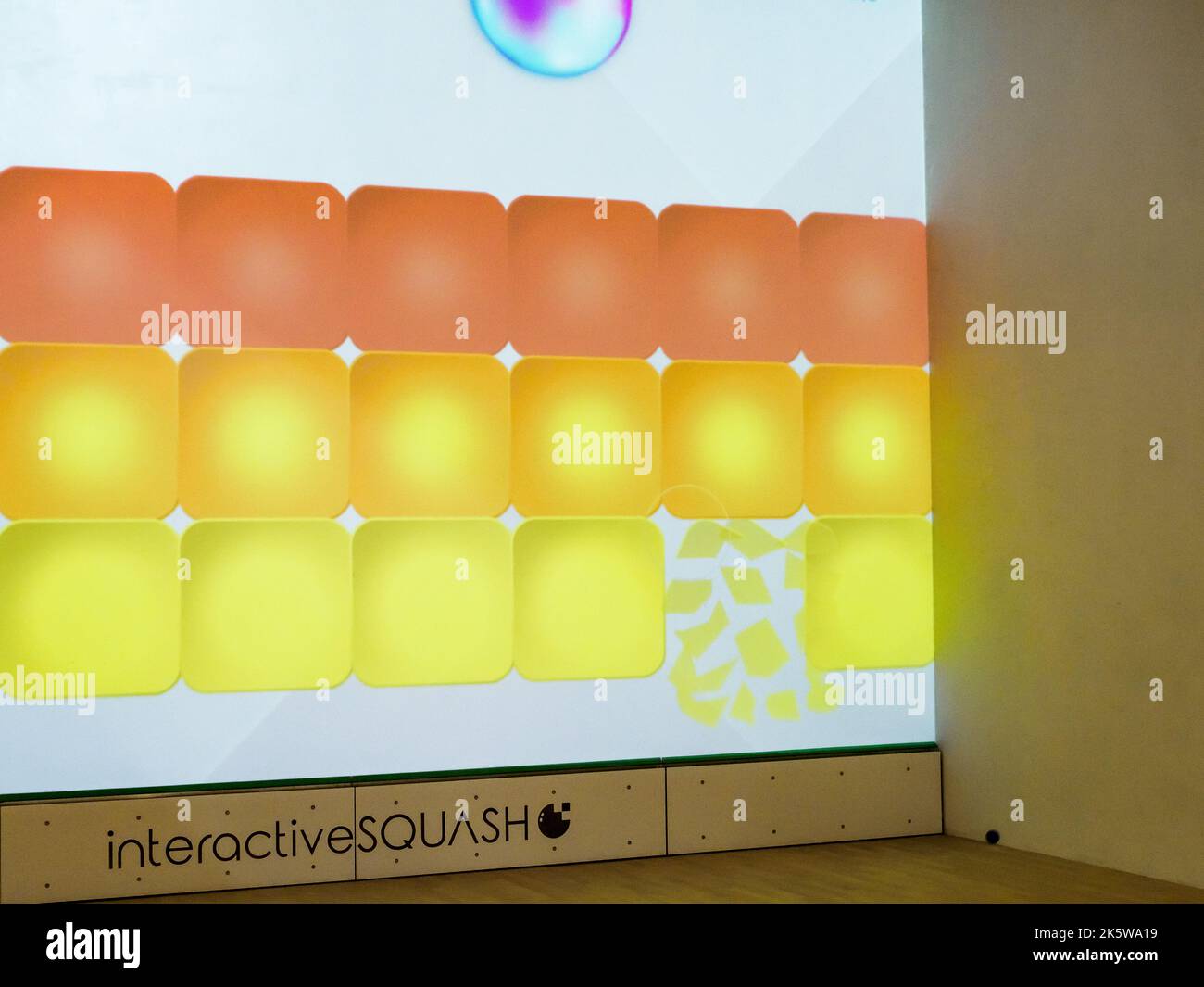 Squash training with Nick Matthew and Sanne Veldkamp, using the ...