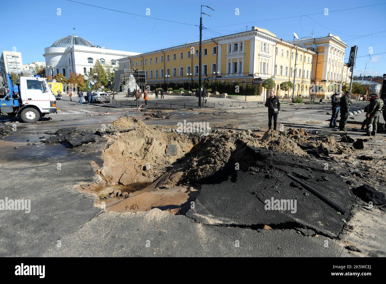 Shell crater hi-res stock photography and images - Alamy