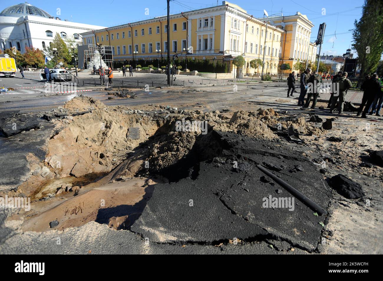Kyiv, Ukraine. 10th Oct, 2022. KYIV, UKRAINE - OCTOBER 10, 2022 - Shell ...