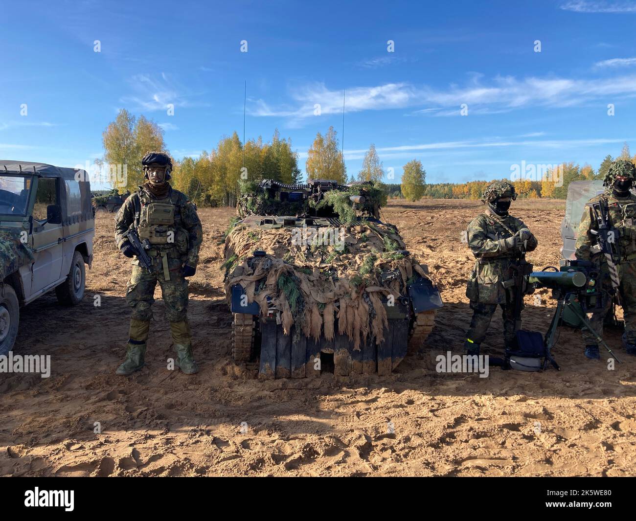 Gaiziunai, Lithuania. 10th Oct, 2022. German soldiers present their ...