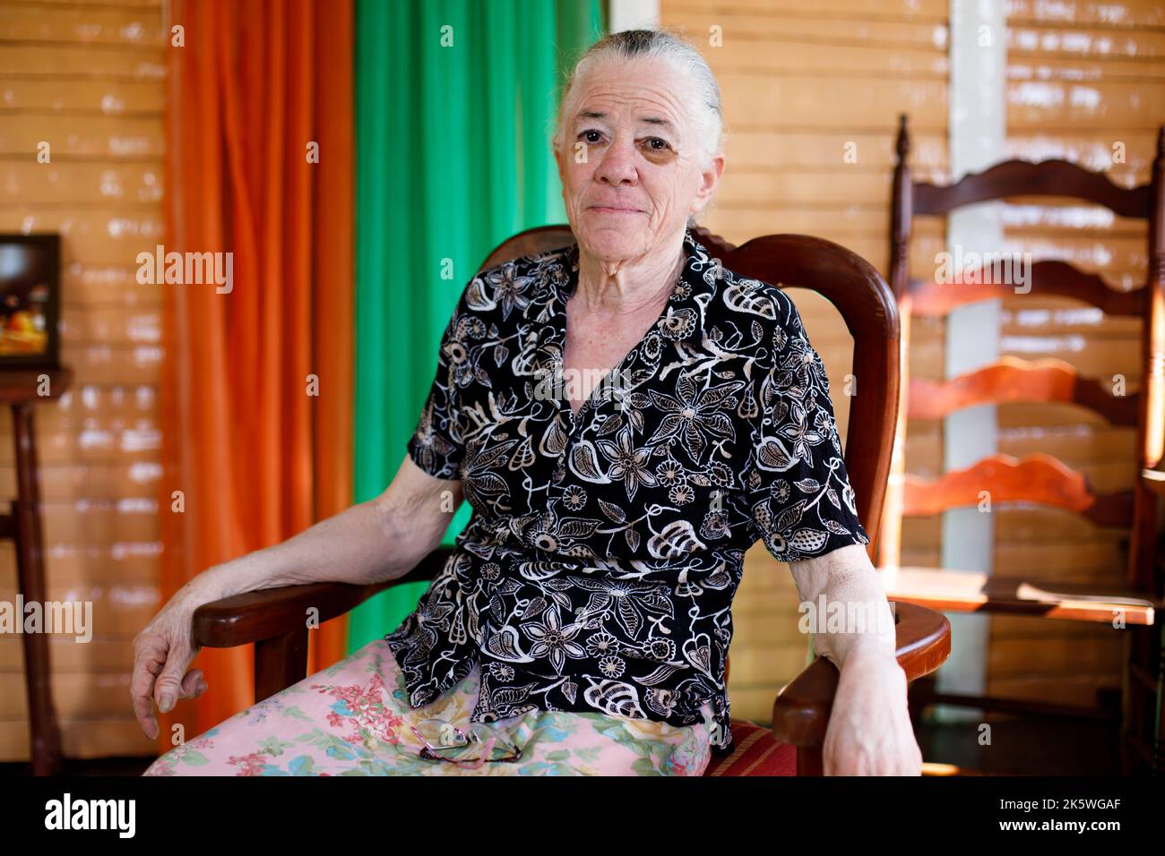 2022.10.04 Dominican Republic Anamuya.. elderly dominican woman Stock ...