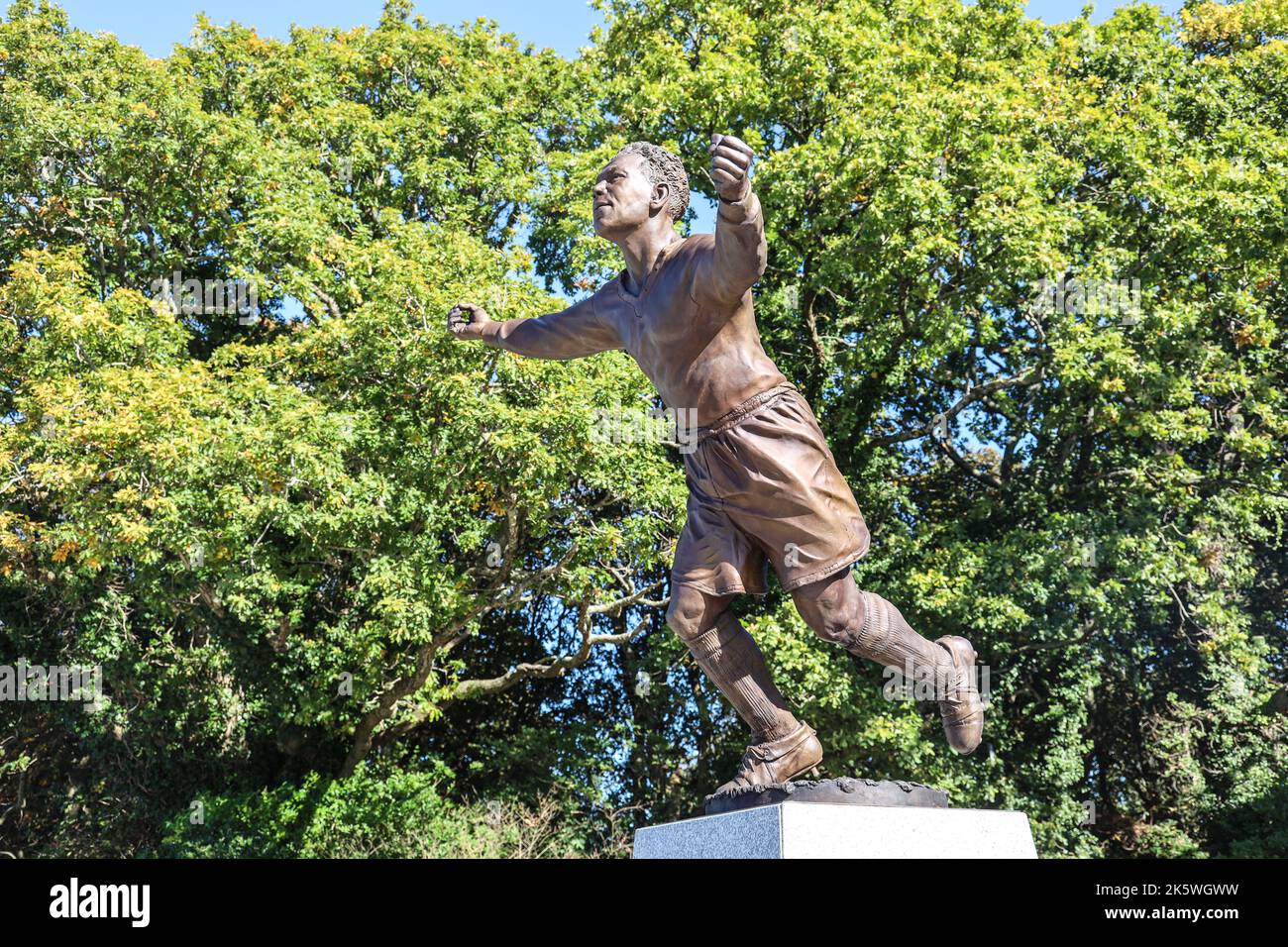 Statue of Jack Leslie outside of the Home Park football ground Plymouth ...