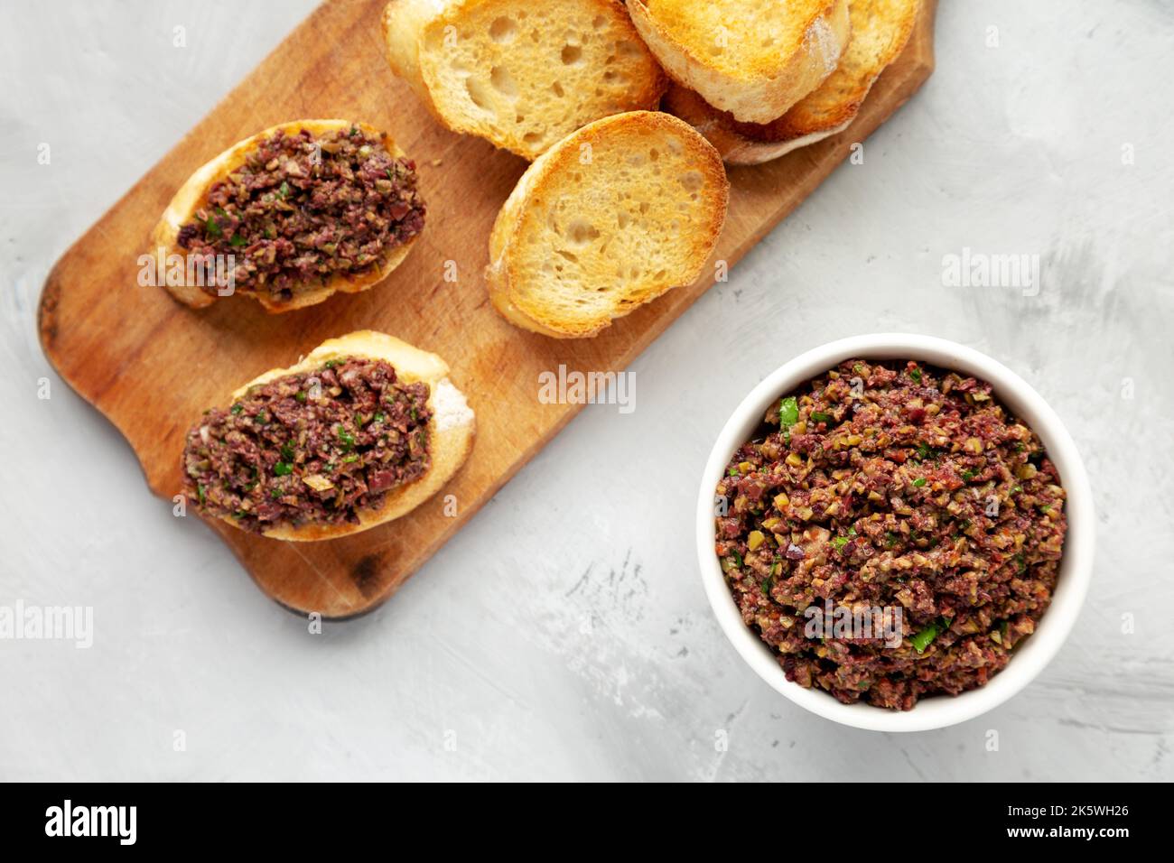 Homemade Mixed Olive Tapenade Appetizer Stock Photo - Alamy