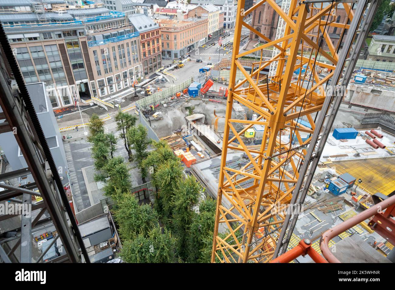 Oslo 20220929.The new government building is taking shape, the press is ...