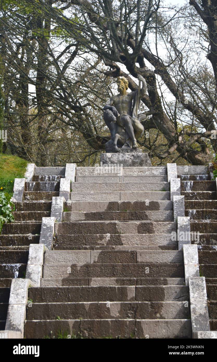 Neptune's Statue & Water Cascade at Holker Hall & Gardens, Lake ...