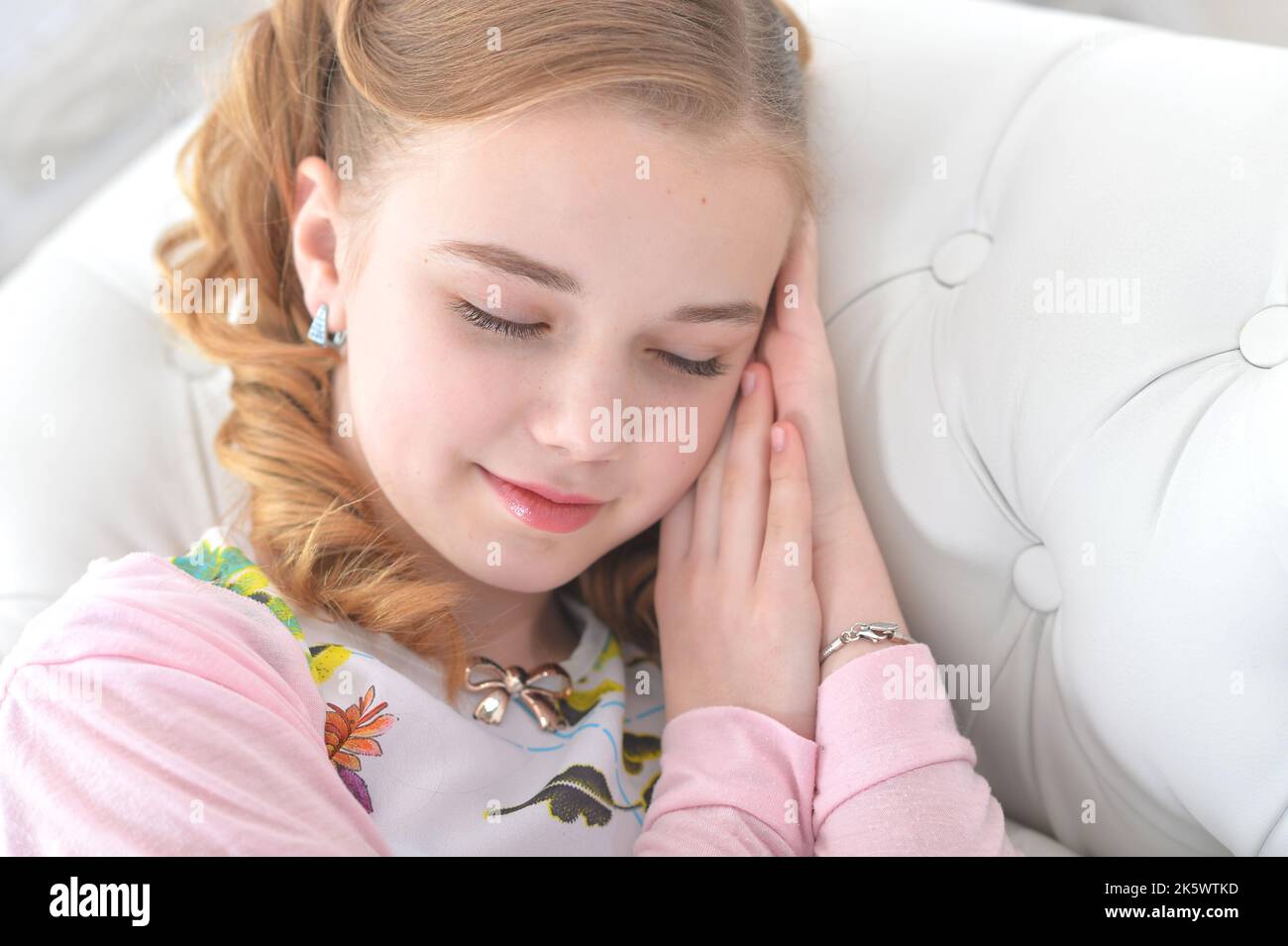 Portrait of cute girl sleep at home Stock Photo - Alamy