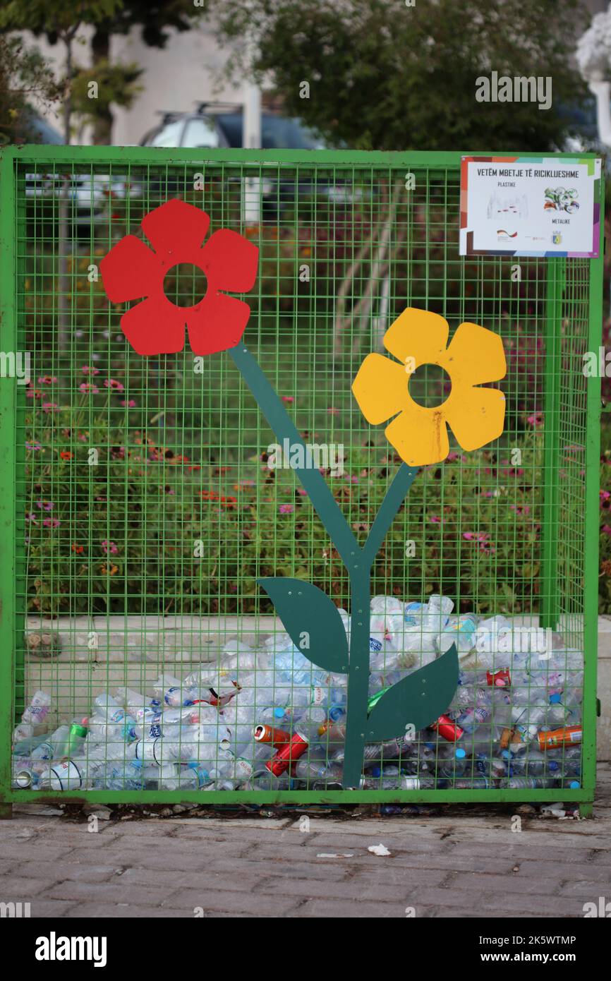 Sarande, Albania, Monday 16 September 2002 Exploration around the city ...