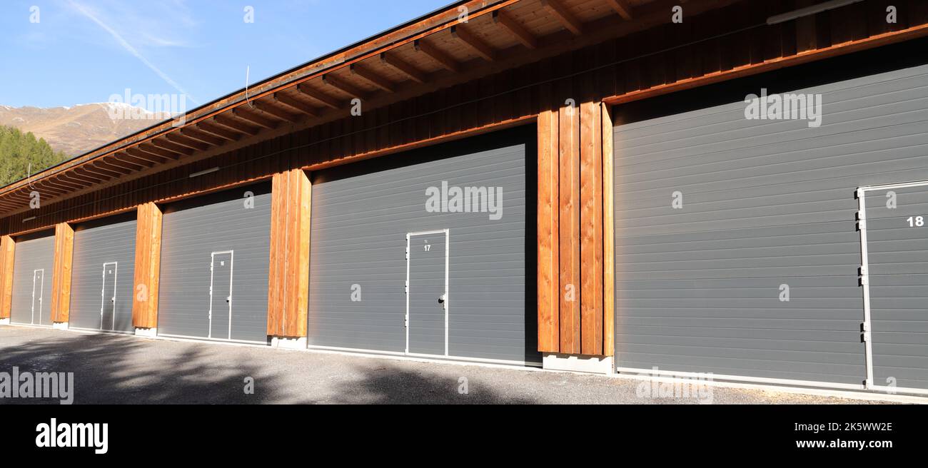 many gates of a warehouse Stock Photo - Alamy