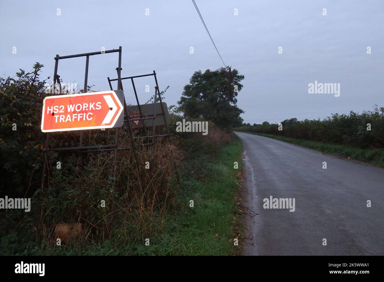 HS2 high speed rail network road sign. Chipping Warden ...