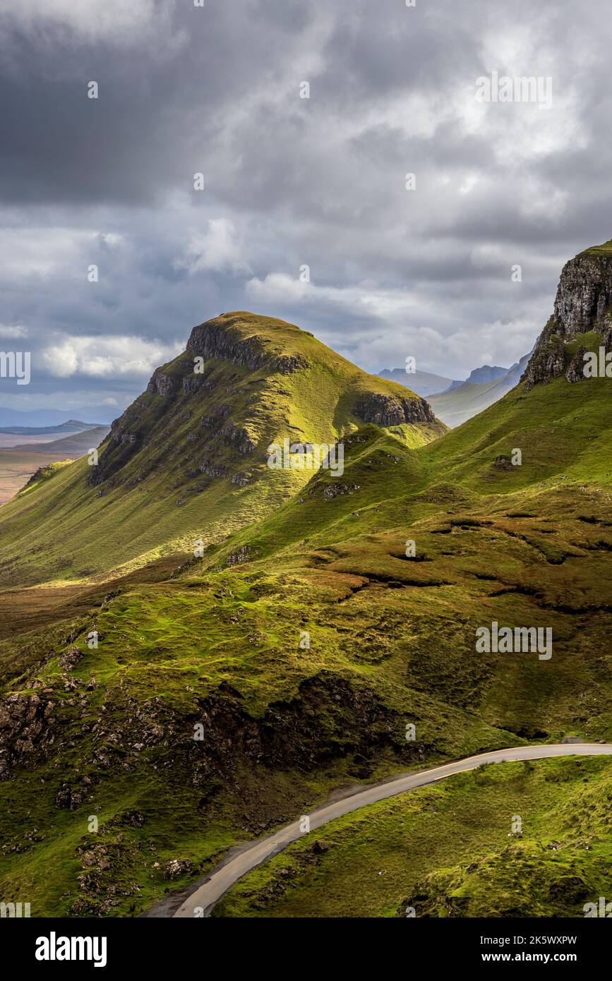 Cleat and the Trotternish Ridge from the Quiraing path, Isle of Sky ...