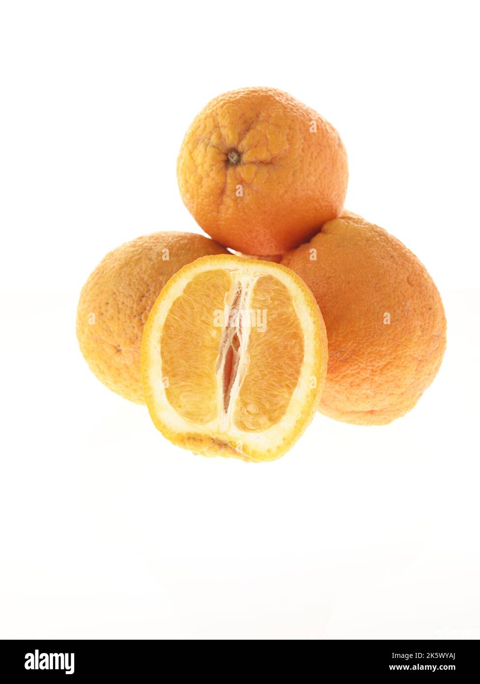 Close up food still-life of sweet oranges Stock Photo - Alamy