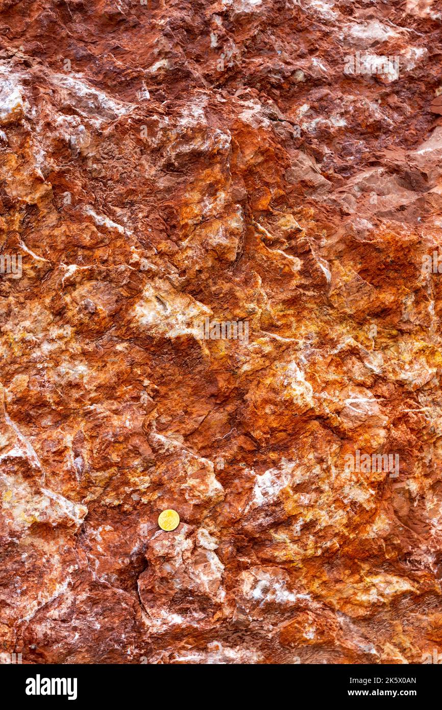 Closeup detail of the red limestone backdrop Stock Photo - Alamy