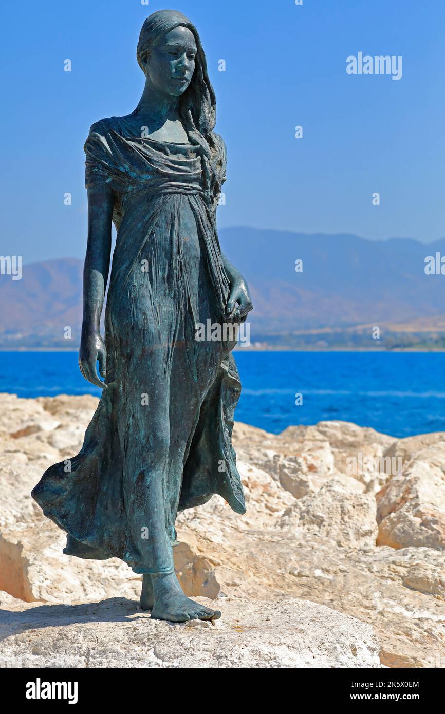 Statue of Rigena The Mythical Queen of Cyprus Stock Photo - Alamy