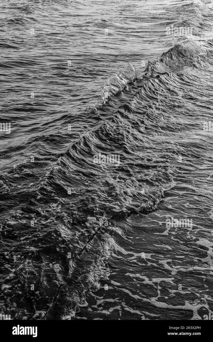 Grayscale sea hi-res stock photography and images - Alamy