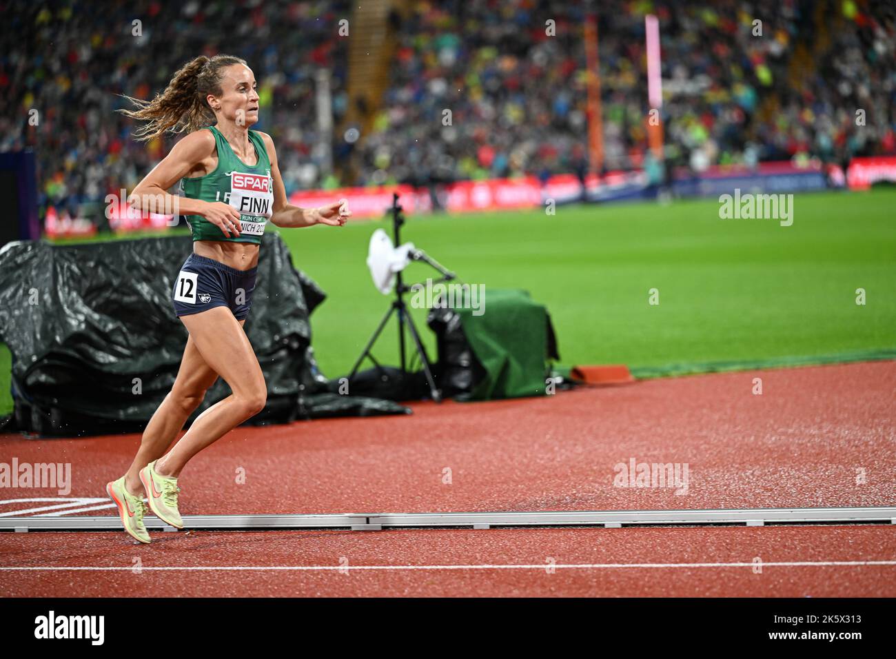 Michelle Finn participating in the 3000m steeplechase of the European ...