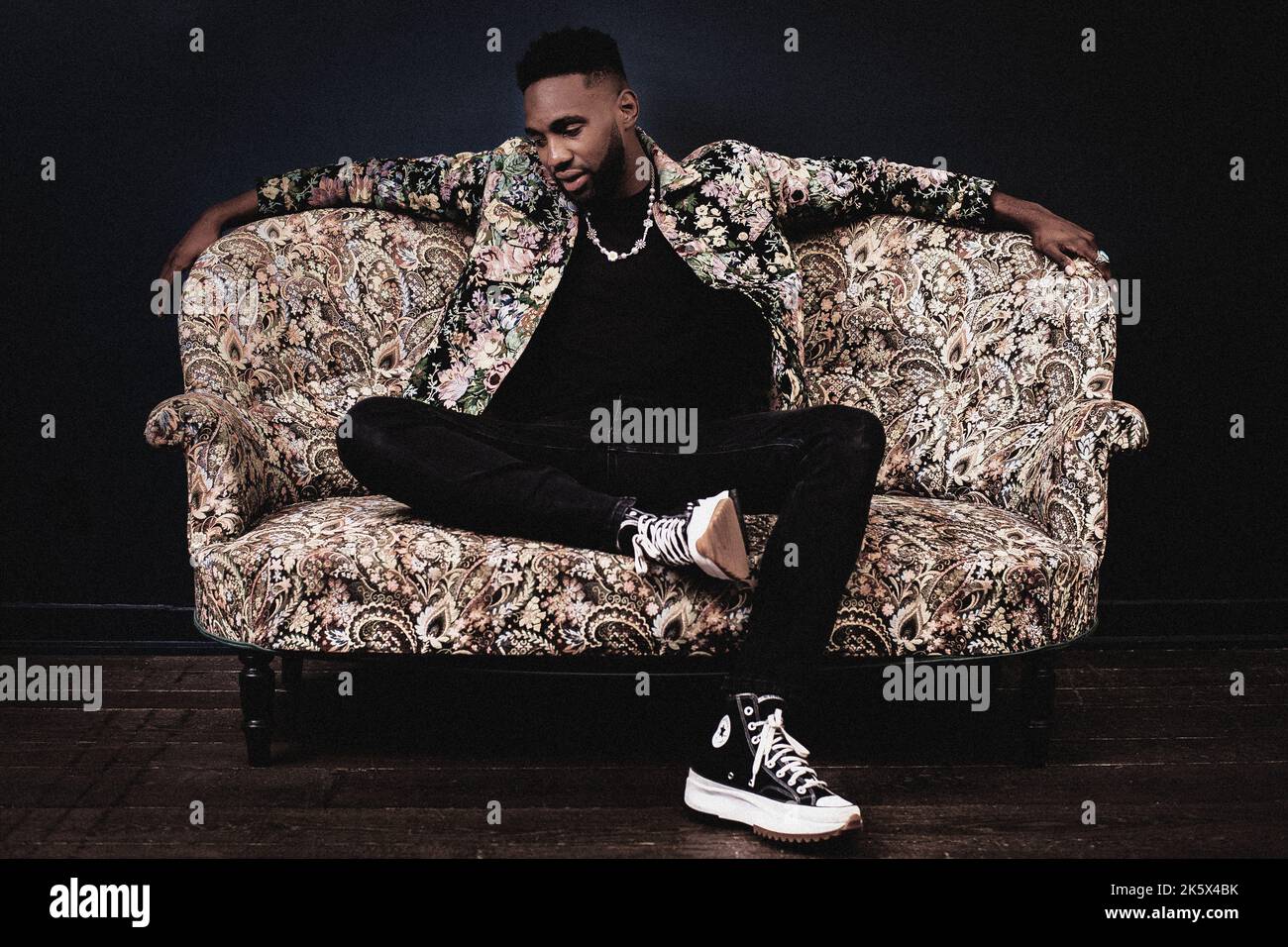 Abou tall hi-res stock photography and images - Alamy