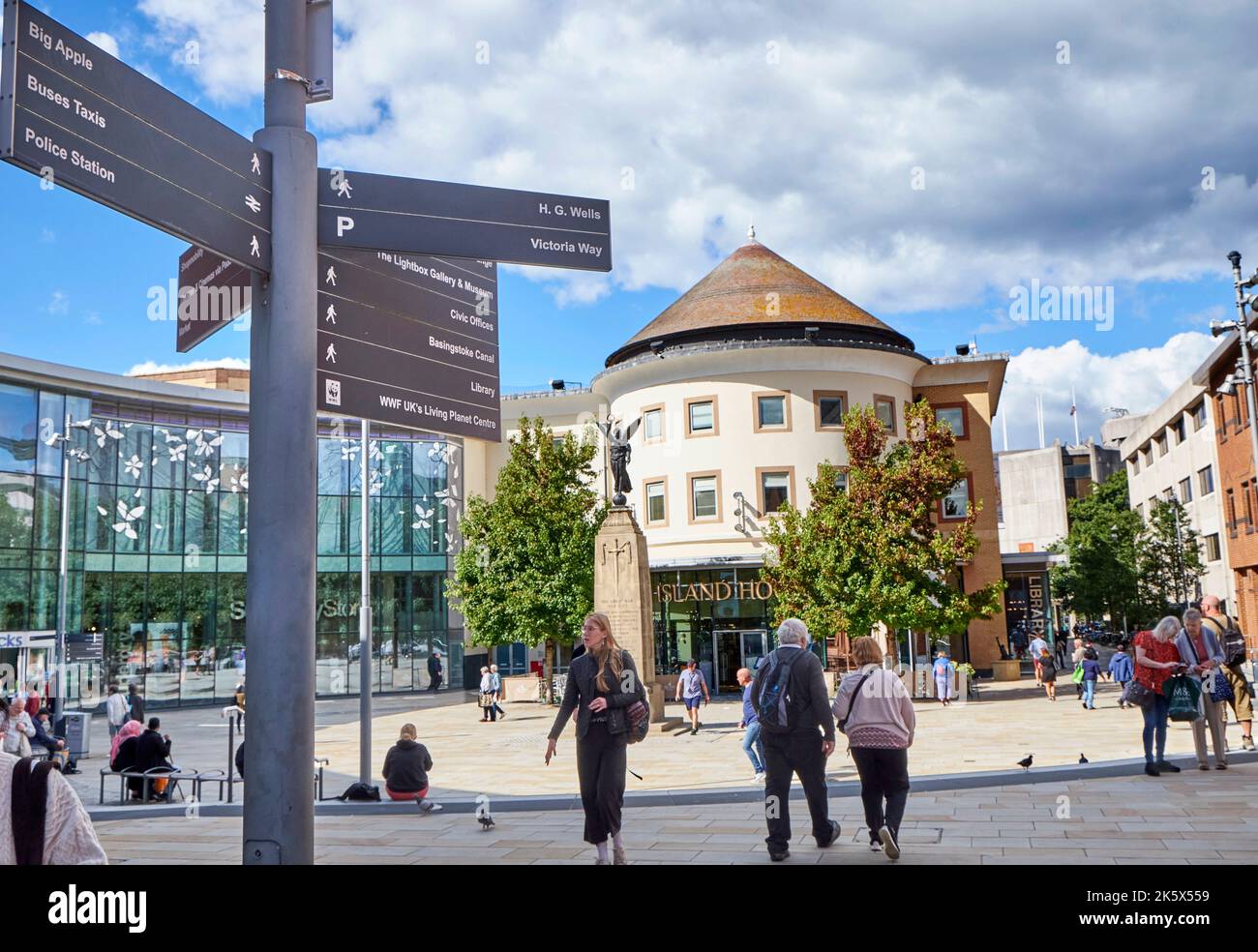 Jubilee square hi-res stock photography and images - Alamy