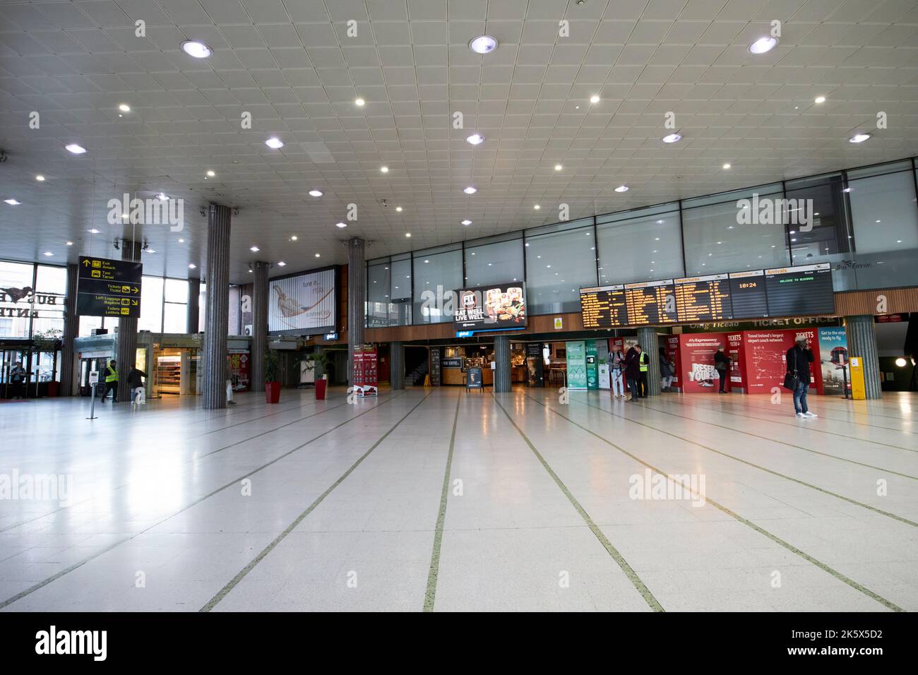 Bus aras dublin hi-res stock photography and images - Alamy