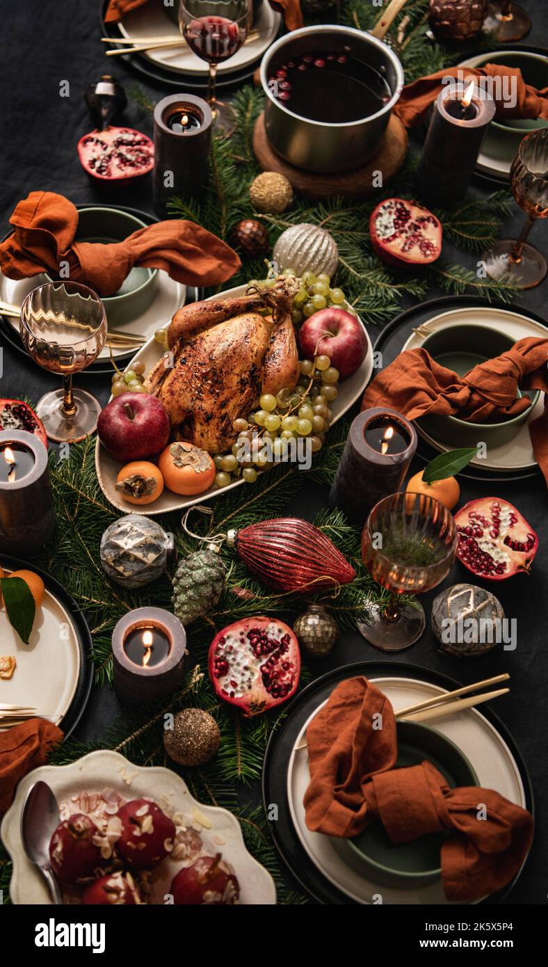 Christmas dinner festive table setting with roast chicken Stock Photo ...