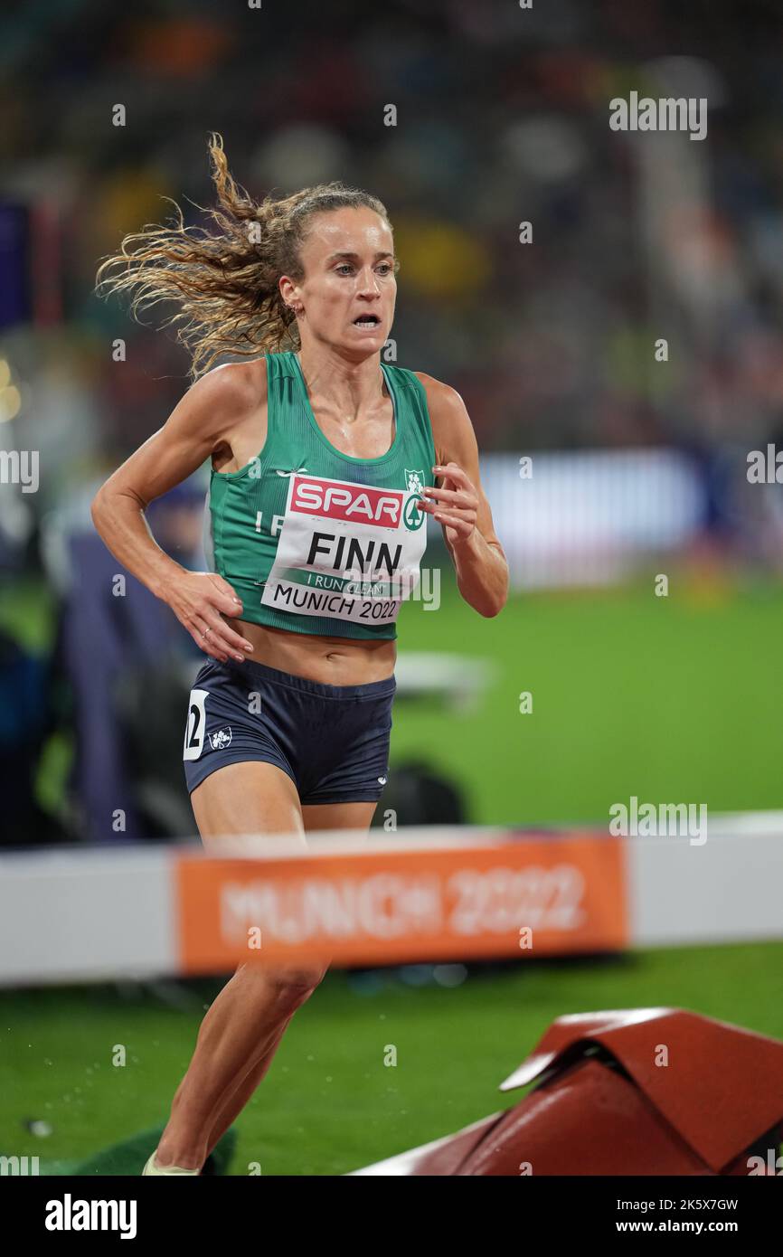 Michelle Finn participating in the 3000m steeplechase of the European ...