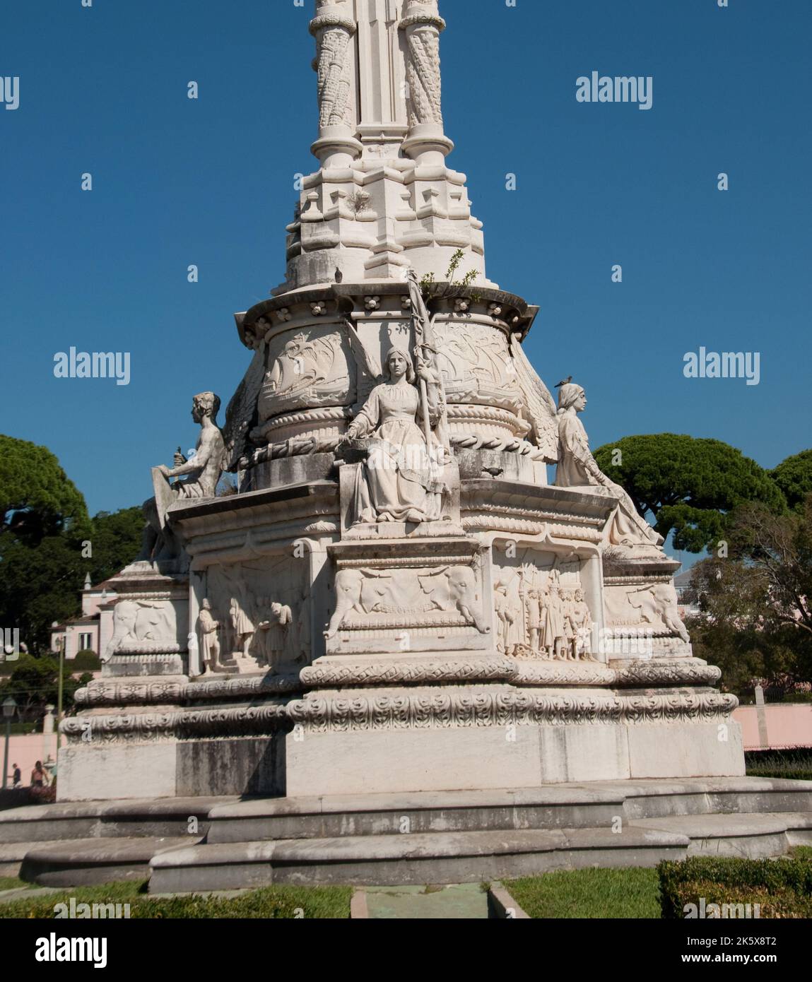 Statue of Afonse de Albuquerque (base), Afonse de Albuquerque's Garden ...