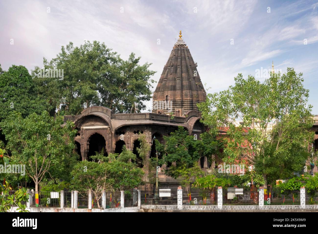 Krishnapura Chhatri, Indore, Madhya Pradesh. Indian Architecture ...