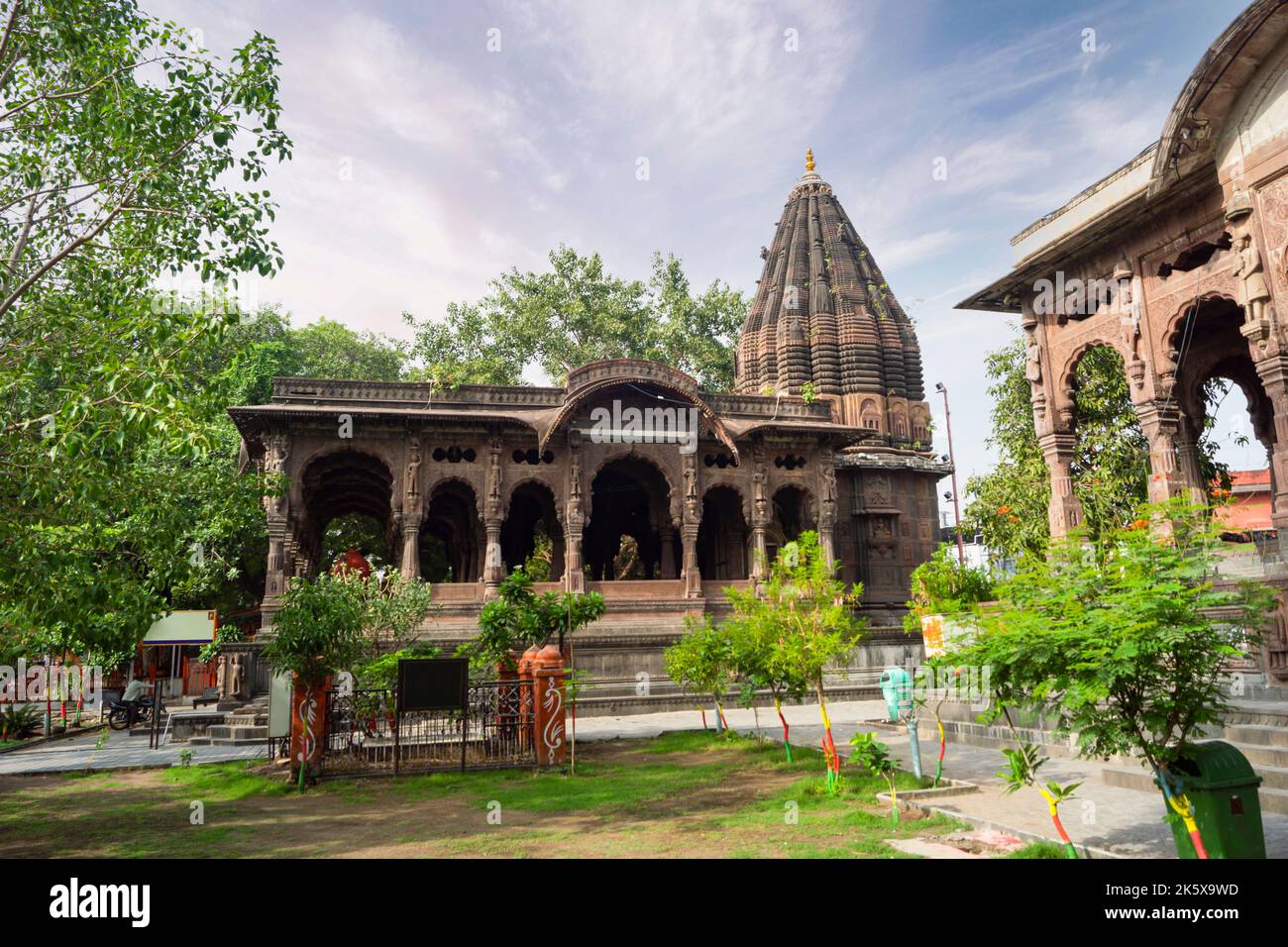 Krishnapura Chhatri, Indore, Madhya Pradesh. Indian Architecture ...
