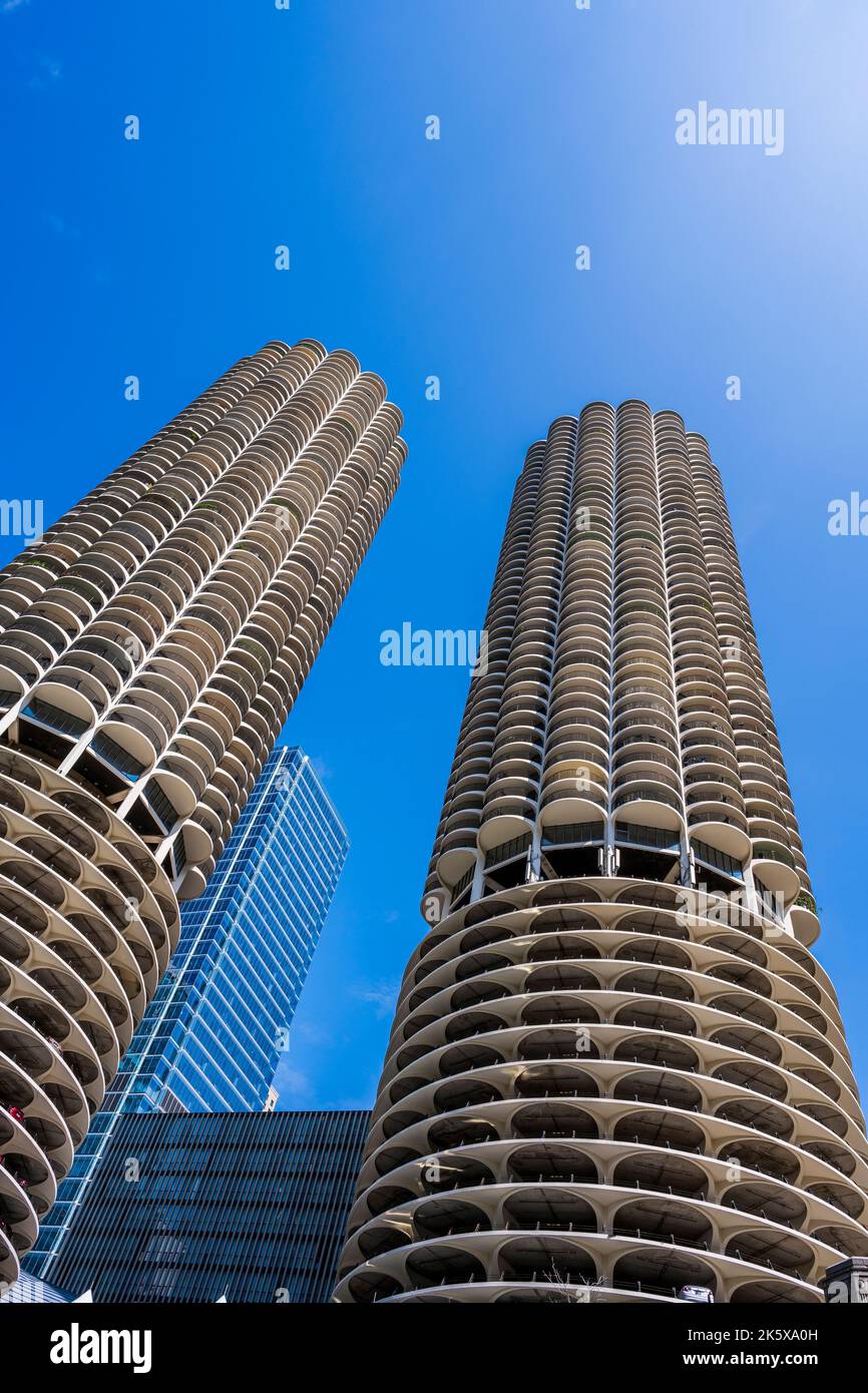 Marina City residential building complex designed by architect Bertrand ...