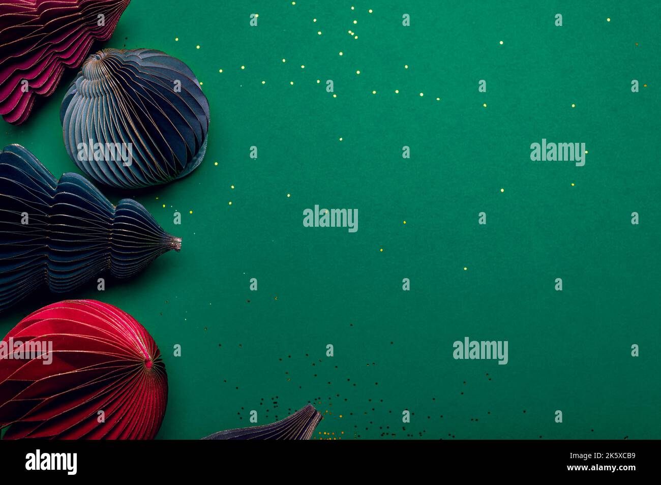 Diy paper baubles hi-res stock photography and images - Alamy