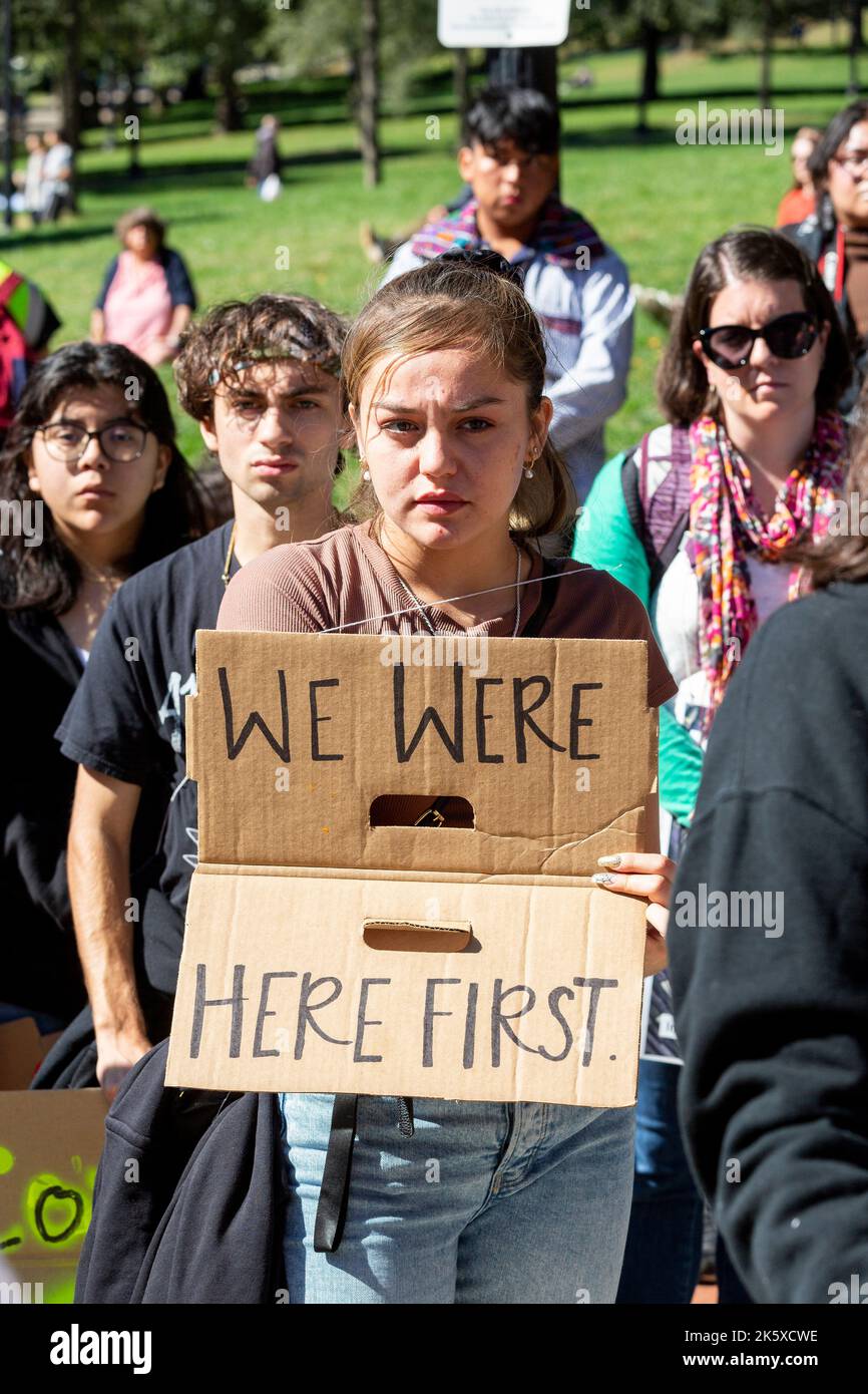 Native american team mascots hi-res stock photography and images - Alamy