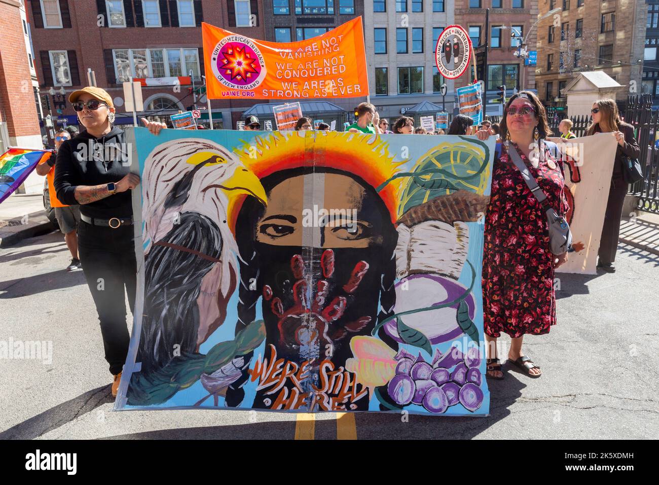Native american team mascots hi-res stock photography and images - Alamy