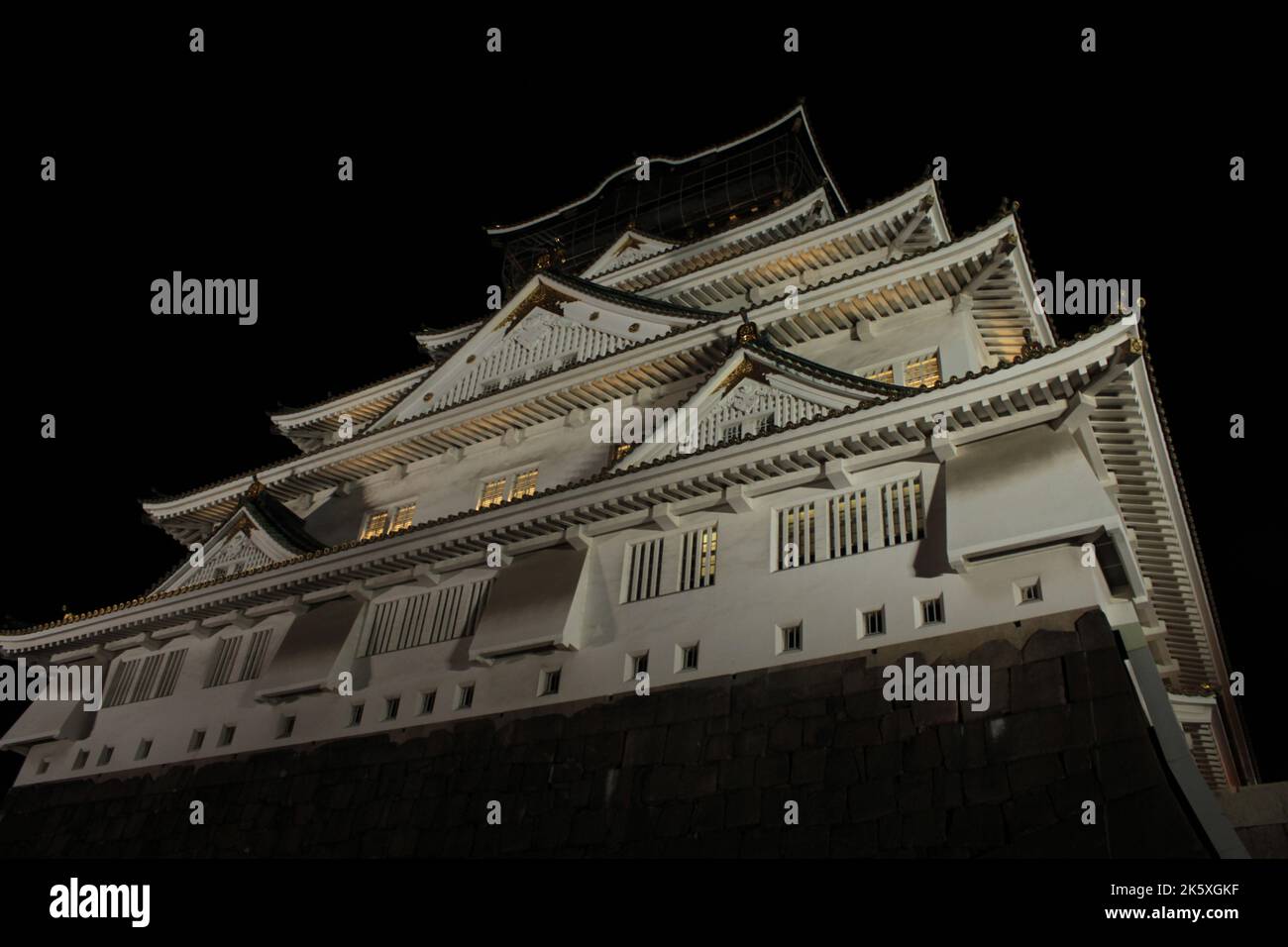 Osaka castle lightshow hi-res stock photography and images - Alamy