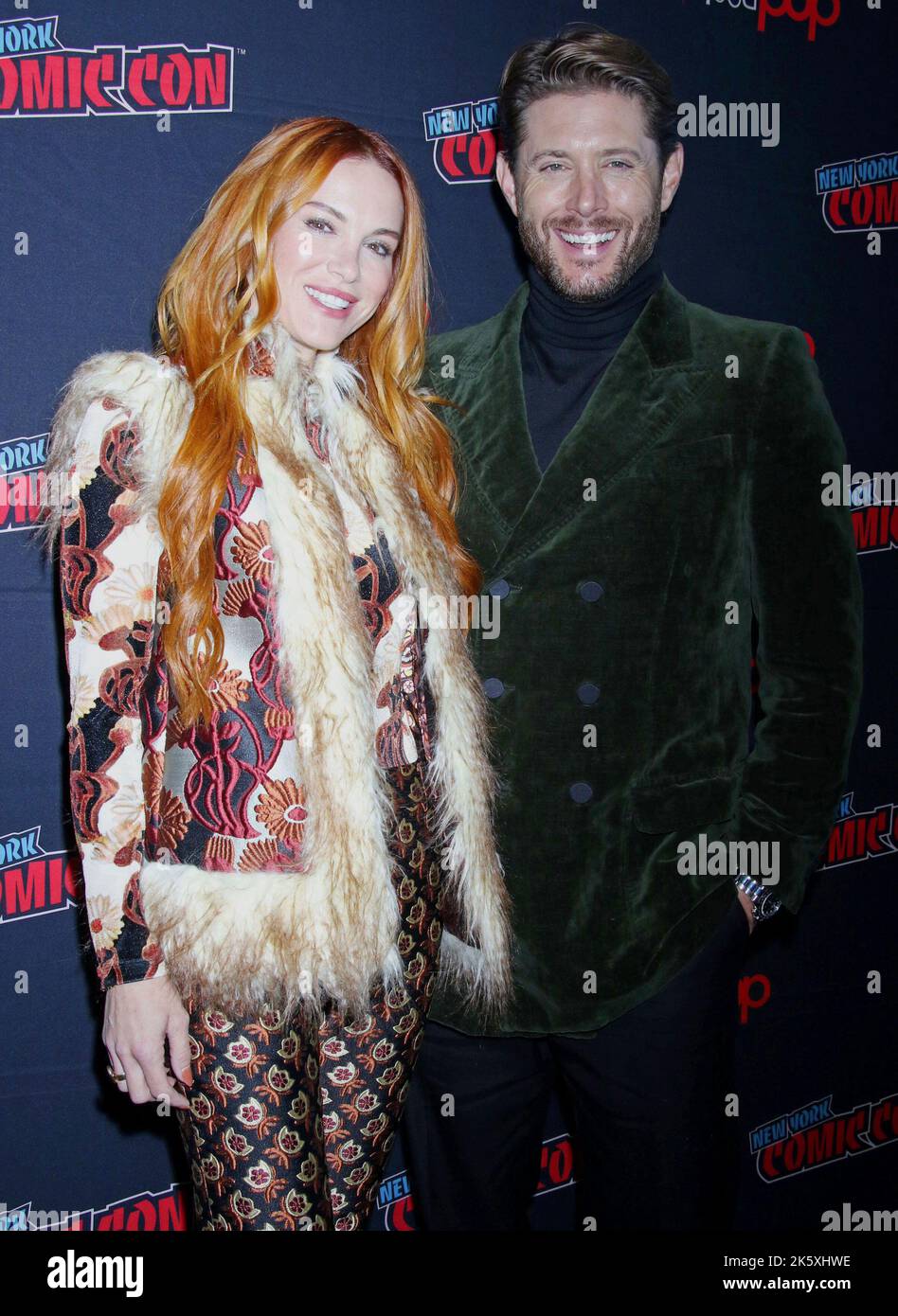 `The Winchesters` Panel-2022 New York Comic Con - Day 4 -PICTURED ...