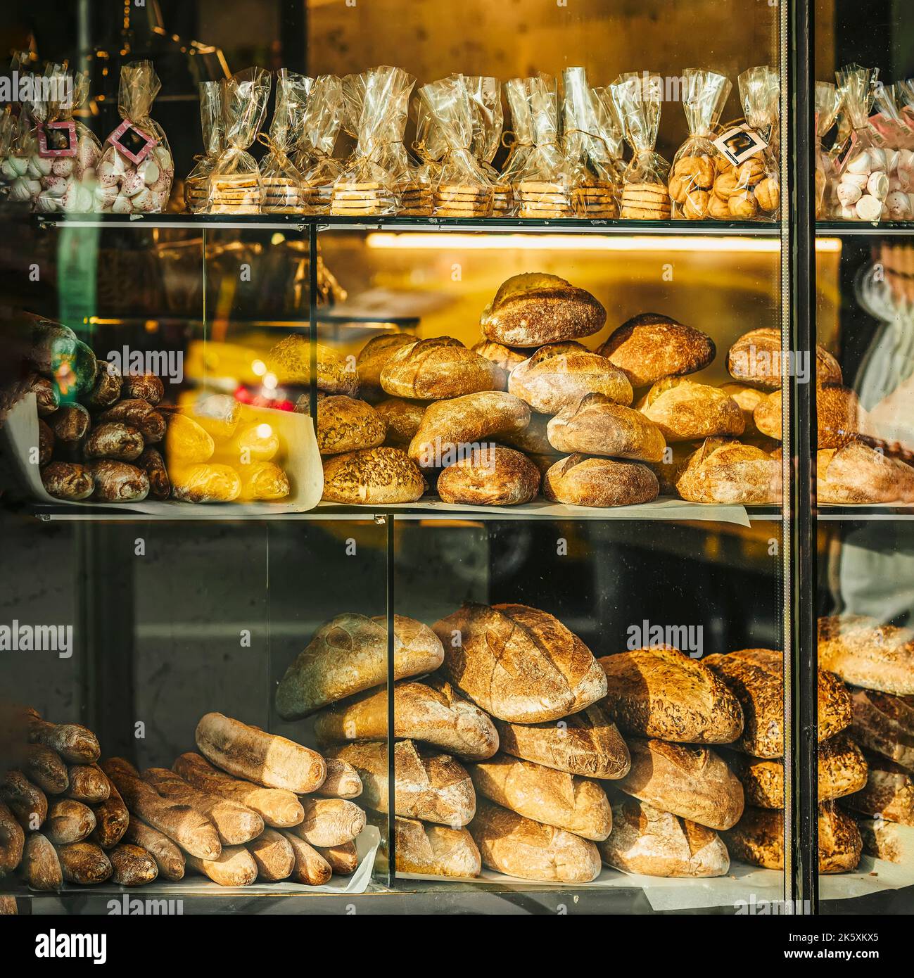Selective focus of baguettes and bread on bakery showcase Bakeries ...