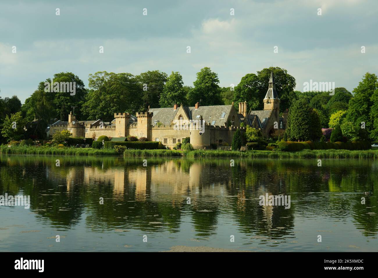 Newstead park hi-res stock photography and images - Alamy