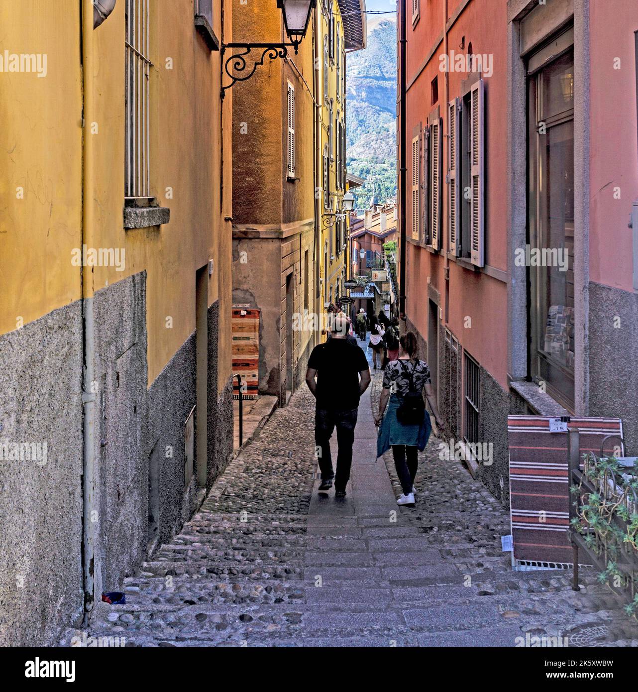 One of the many narrow streets of Bellagio on Lake Como, Italy Stock ...