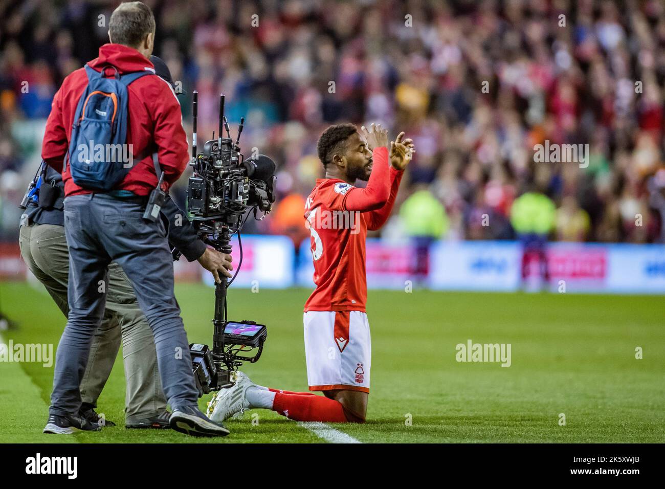Nottingham, UK. 10th Oct, 2022. Emmanuel Dennis #25 of Nottingham ...