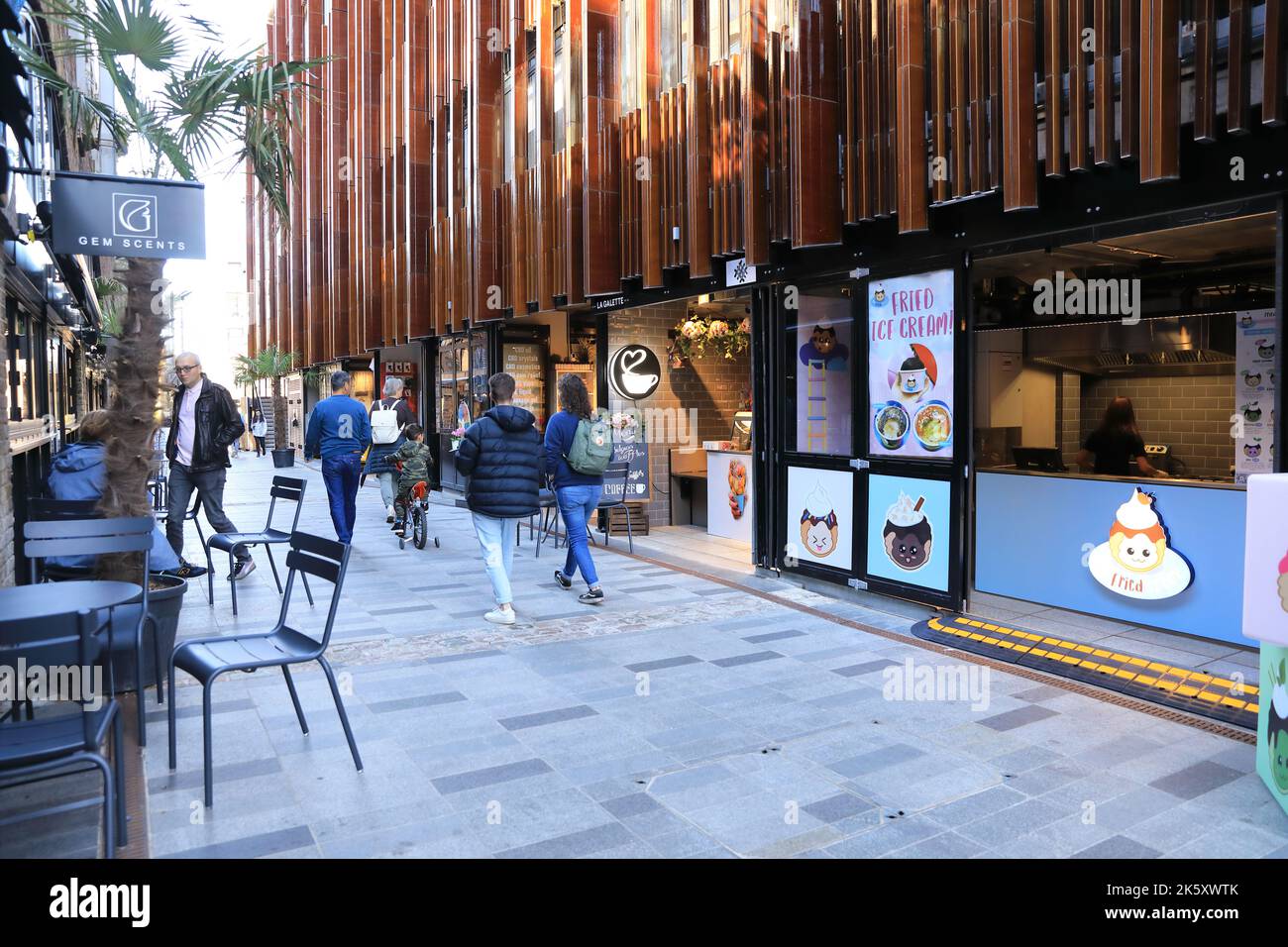 Autumn sunshine on Hawley Wharf, restored as a canal-side shopping ...