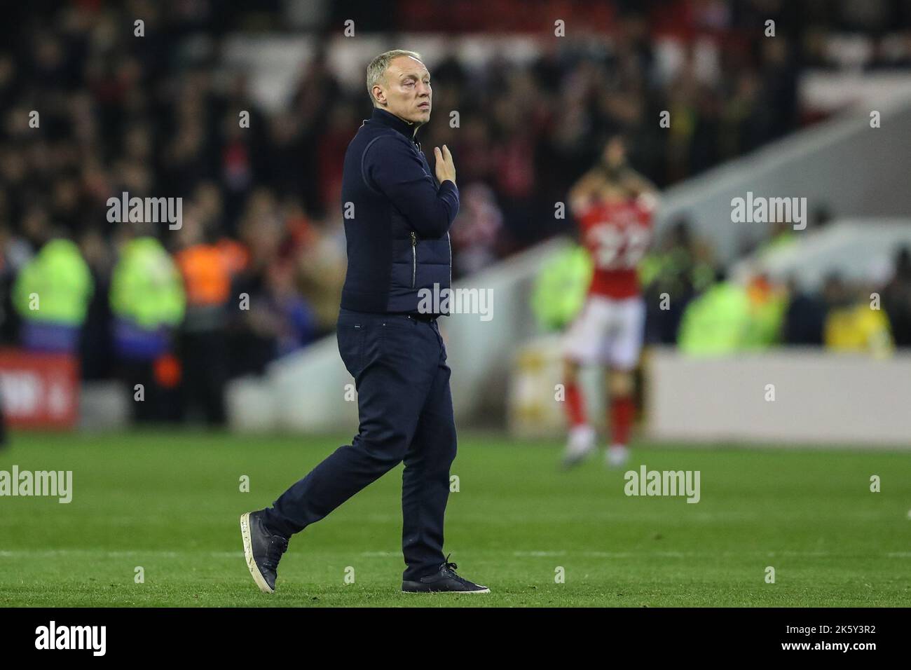 Steve Cooper manager of Nottingham Forest gestures to the fans during ...
