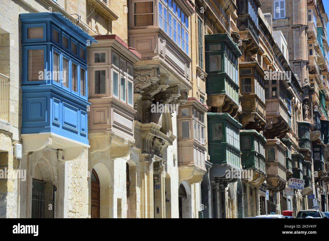 Close up bay windows hi-res stock photography and images - Alamy