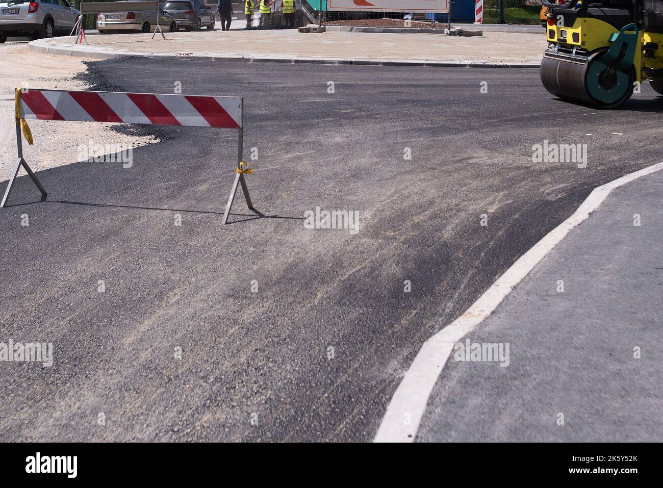 Rolled asphalt hi-res stock photography and images - Alamy
