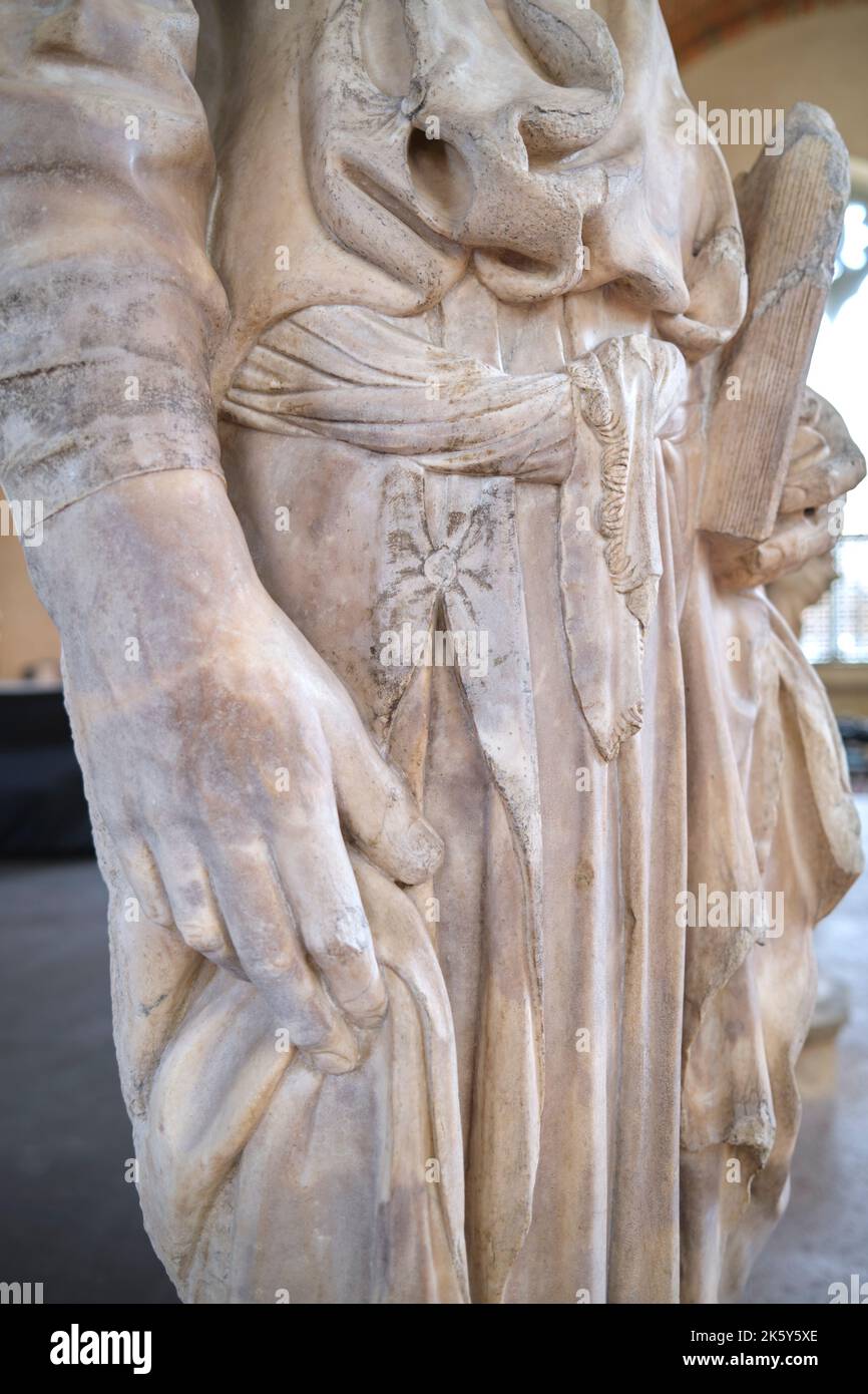 Statue of St Peter inside the Museum of the Church of Orsanmichele in ...