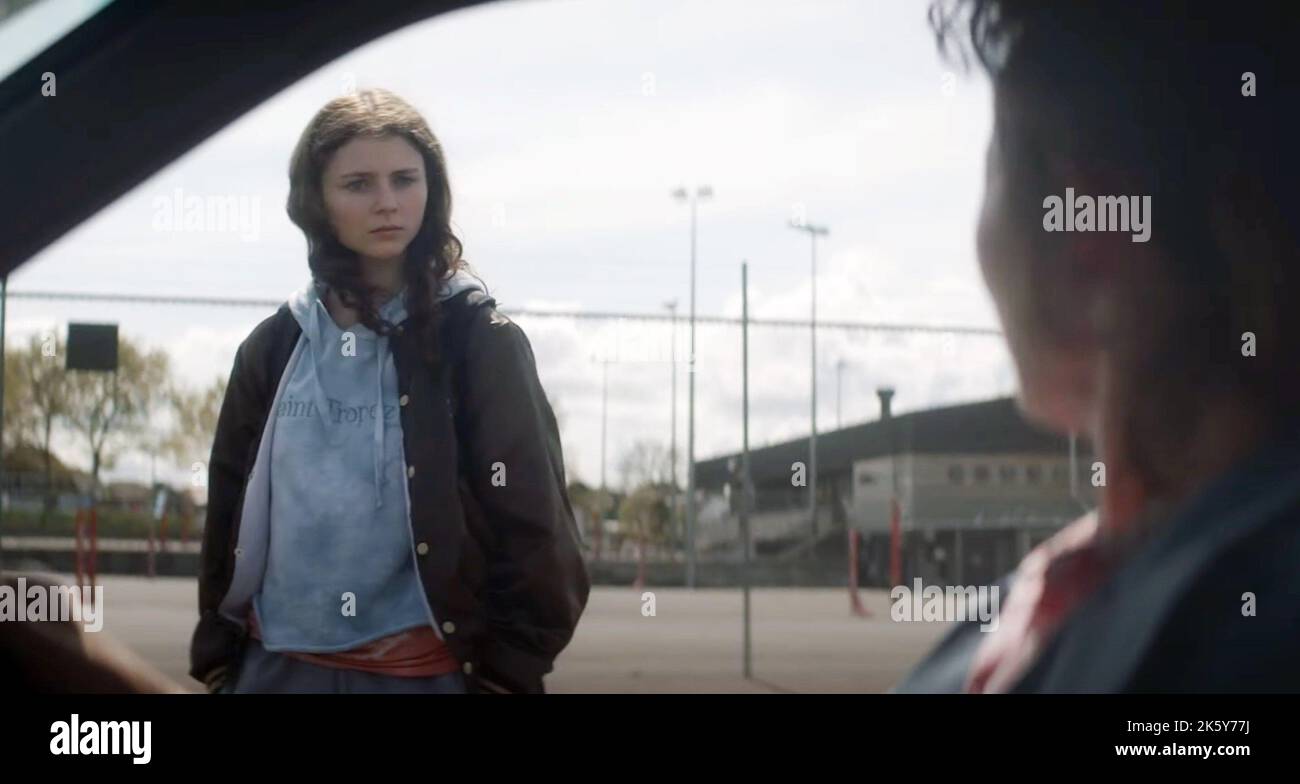THE JUSTICE OF BUNNY KING, from left: Thomasin McKenzie, Essie Davis ...