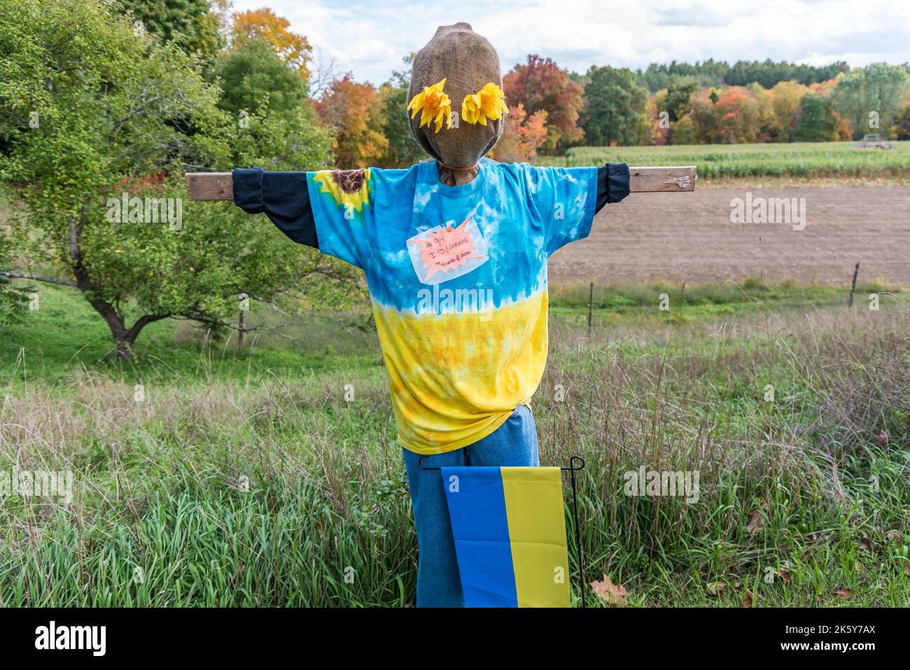 Cucurbit Farm Scarecrow Contest to benefit the National Alliance for ...