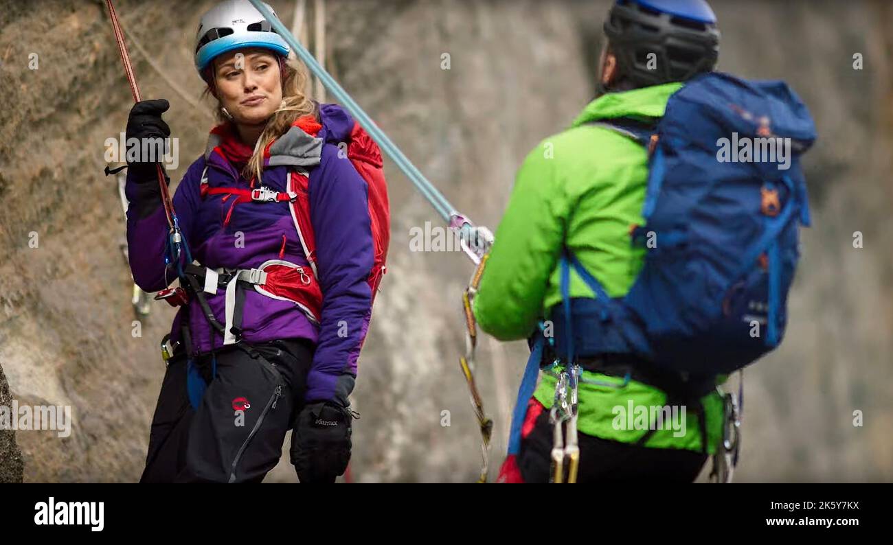 SUMMIT FEVER, from left: Hannah New, Ryan Phillippe, 2022. © Paramount ...