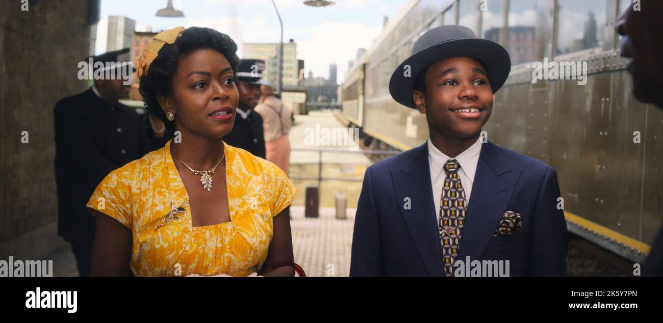 TILL, from left: Danielle Deadwyler as Mamie Till-Mobley, Jalyn Hall as ...